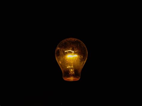 9 Reasons Why Your Light Bulbs May Be Burning Out Early