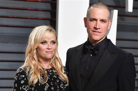 Video Of Reese Witherspoon In Handcuffs Rob Comments On Story