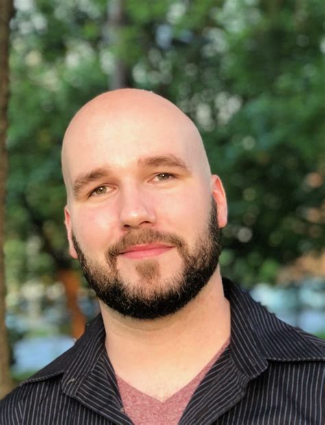 Highlandervo Website For Voice Actor Michael Mccarroll