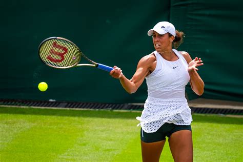 Watch Madison Keys Switch Hands Midpoint For An Incredible Wimbledon