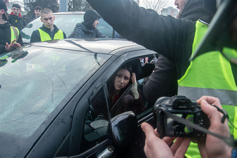 Bojan Spaić Vlast Umesto Zahteva Nudi Spin