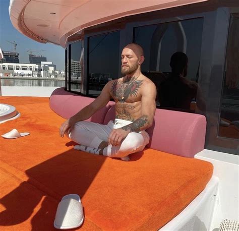 Pin By Cesar Ocampo On Quick Saves Conor Mcgregor Notorious Conor Mcgregor Conor Mcgregor