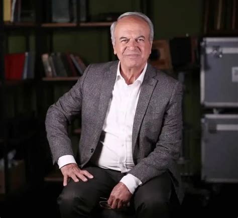 تصاویر بیوگرافی و عکس های شخصی غلامرضا نیکخواه، همسر و دخترش