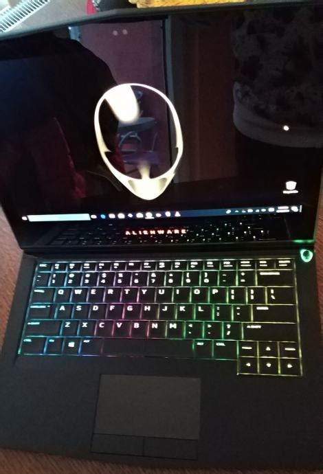 Alienware 13 3 Inch R3 Qhd Oled Touch Display Laptop Hitno