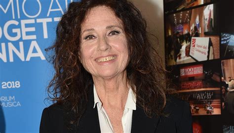 Gigliola Cinquetti I 73 Anni Di Un Simbolo Della Canzone Italiana