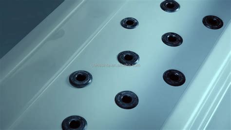 Integral Target Diffuser And Spiral Target Nozzle For Crossflow Cooling