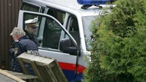 Captive Daughter Exonerates Mother France 24