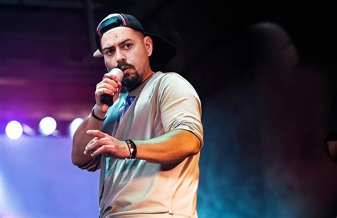 Premium Ai Image Photo Of A Professional Singer In The Stage