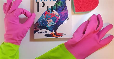 Zauberberggast Frau Putz Von Julia Hoch