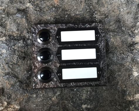 Klingelknopf 3 Fach Aufputz Echtmetall Bronzeguss Etagenplatte