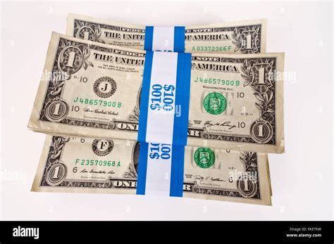 100 Dollars In One Dollar Bills