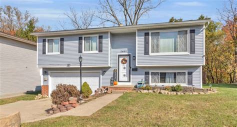 24611 Ridgeline Drive Bedford Heights Oh 44146 Singlefam For Sale