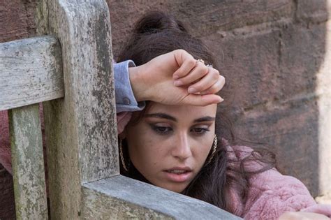 Hollyoaks Cher Mcqueen Takes Drastic Action To Remove Birthmark After