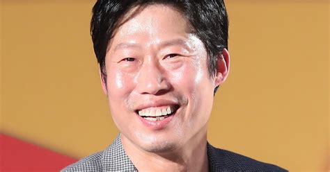 유해진 바세린 바른것 처럼 반짝이는 얼굴