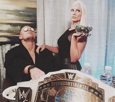 Mr J Adlı Kullanıcının The Miz And Maryse Panosundaki Pin