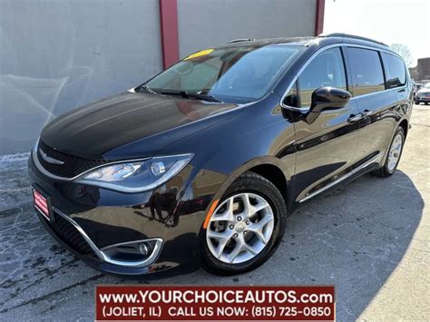 Used 2017 Chrysler Pacifica Touring L For Sale In Joliet Il At Your