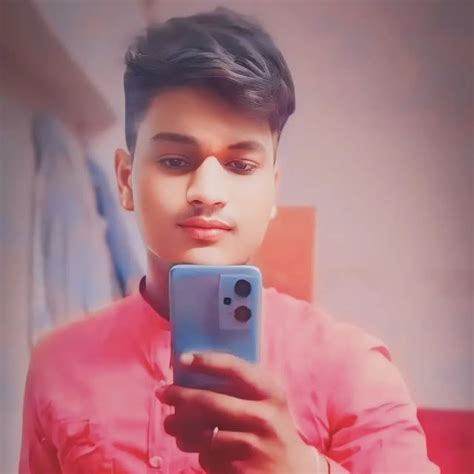 Akash Agrahari Raviagrahari7284 • Threads Say More