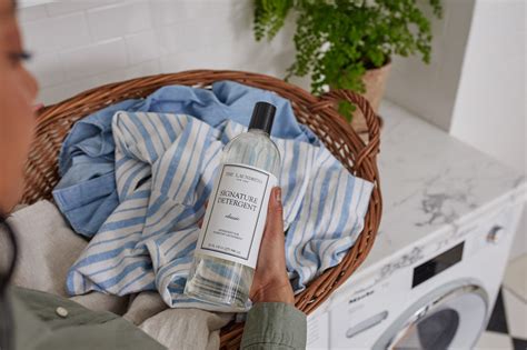 How To Wash Blends Or Mixed Fabrics The Laundress