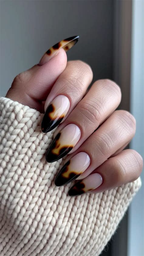 Fall Tortoiseshell Nails 2025 Inspo Designs And French Tip Ideas For