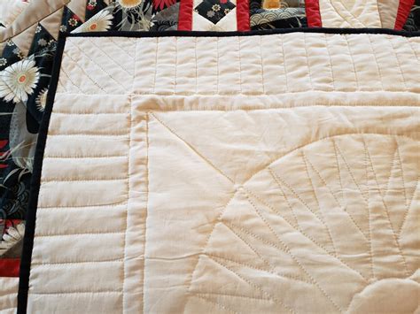 Mariners Compass Black Grey And Red Patchwork Bed Quilt Gwen Gwinners Quilts