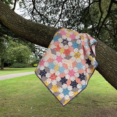 The Makers Stash English Paper Piecingslow Stitcher Profile Zoe Mayson