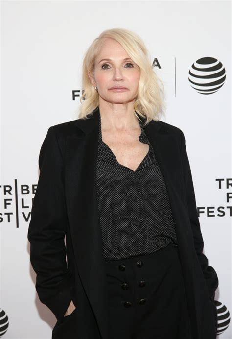 Ellen Barkin Net Worth Wiki Age Weight And Height Relationships