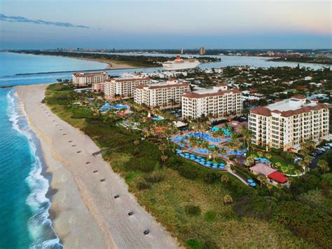 8 Palm Beach Resorts For The Ultimate Luxury Getaway
