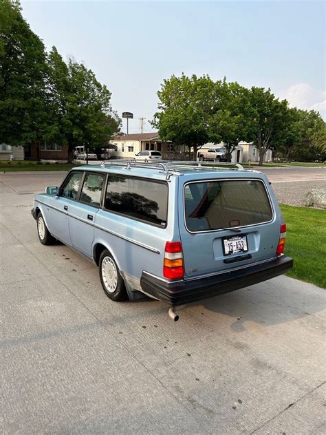 1988 Volvo 245 Wagon Blue Rwd Automatic Dl For Sale