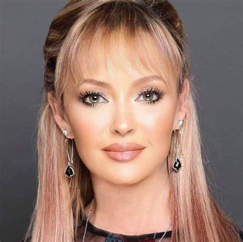 Lari Nelson