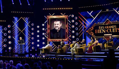 Claude Legault Mange Une Volée à Son Grand Bien Cuit Comediha