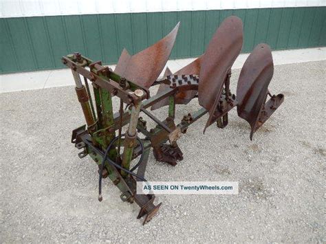 John Deere 820 2 Bottom Rollover Plow
