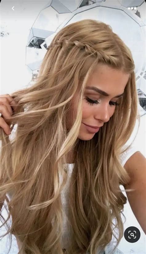 25 Peinados Con Trenzas Y Pelo Suelto Para Marcar Tendencia En