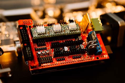 ชิ้นส่วนสําหรับประกอบเครื่องซีเอ็นซี บอร์ด Arduino สําหรับควบคุมเครื่อง