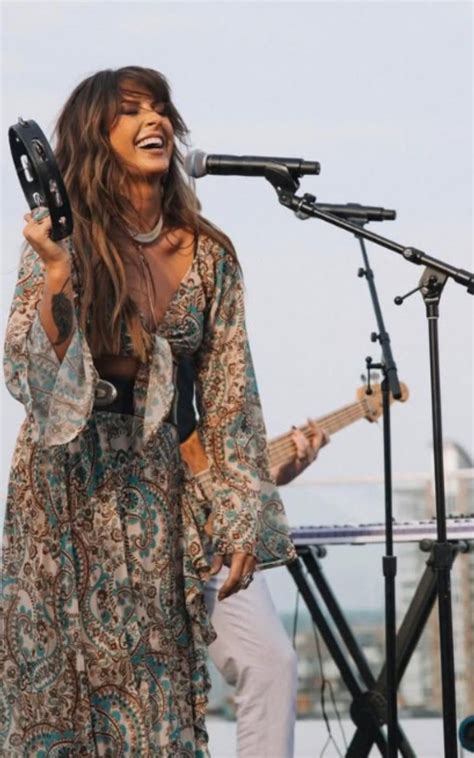 Pin By Jeannette Banas On Ella Langley Nashville Outfits Style