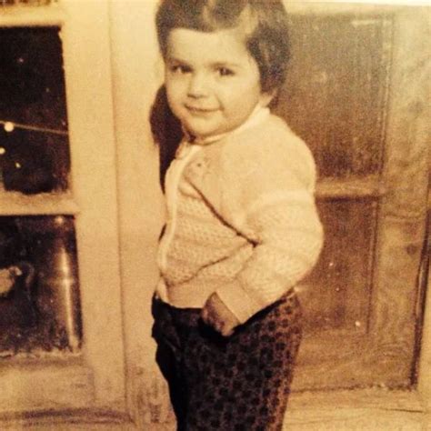 بیوگرافی کامل علیرضا آرا” به همراه تصاویری از او در کنار همسرش