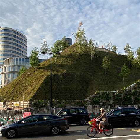 Ten Impressive Architectural Viewpoints Designed To Stand Out