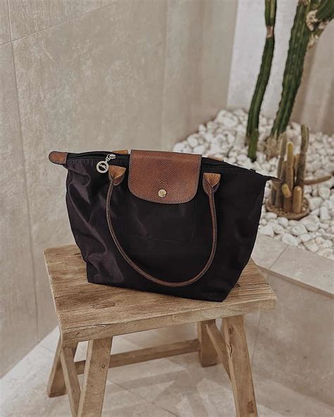 Longchamp Bag Popular At Alyssa Massy Greene Blog