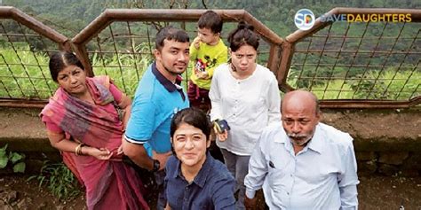 Nidhi Bisht Husband Is Nidhi Bisht Married Education Age