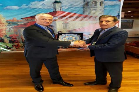 سید مصطفی کریمی رئیس فدراسیون ورزش های ناشنوایان جمهوری اسلامی ایران با رئیس فدراسیون روسیه