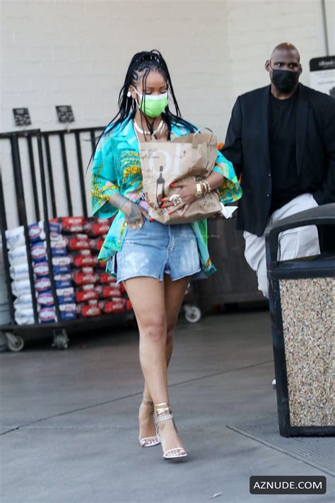 Rihanna Leggy Sexy Turns Heads In Colorful Island Inspired Look In