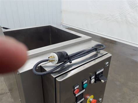 Used Packint 60 Gallon Stainless Steel Chocolate Melting Tank