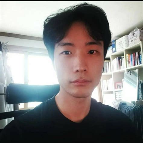 Seongjoon Kim Chief Executive Officer Padam Linkedin