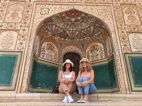 The Grand Indian Route Mikhail Chigorin Medium