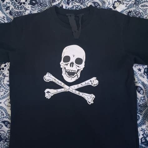 Vlone Shirts Vlone Skull And Bones Xl Tshirt Poshmark