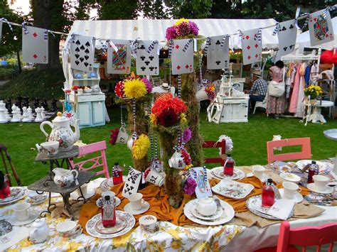 Alice In Wonderland Tea Party Accessories At Alex Cruz Blog