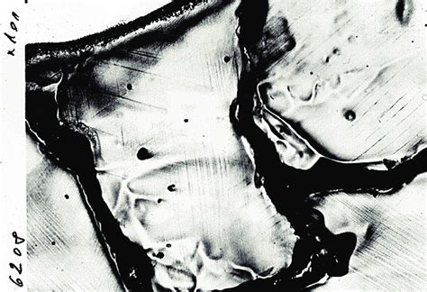 Microstructure With Presence Of Inter Crystalline Cracks In The Base