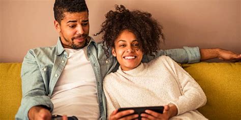 5 Things We See On Tv That Sabotage A Healthy Relationship Mitzi