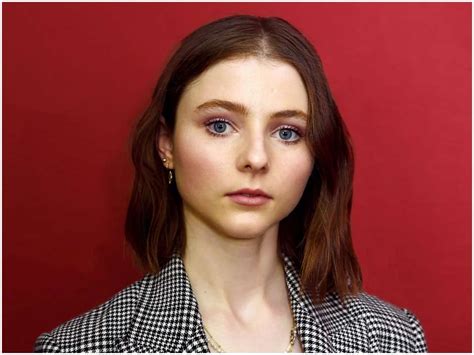Thomasin Mckenzie Bio Age Height Boyfriend Net Worth