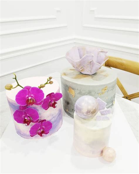 Deconstructed Cake Modern Cakes Cake Gold Cake