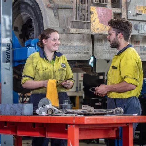 Women In Trades Apprenticeships Apprenticeship Support Australia